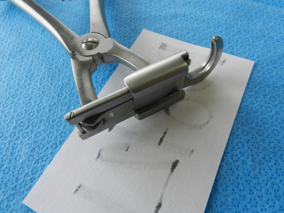 D8721 **NEW* Symmetry Surgical Sauerbruch Rib Shears 26cm Length 54 ...