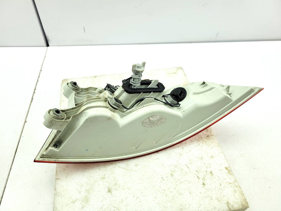 OUTER TAIL LIGHT REAR LEFT PASSENGER SIDE JAGUAR XE X760 2015 | eBay UK