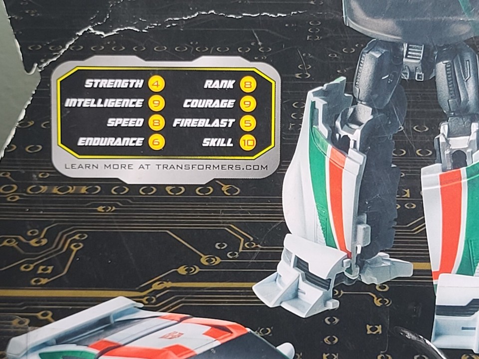 Transformers Generations WHEELJACK Deluxe Class Classics Universe MOC ...