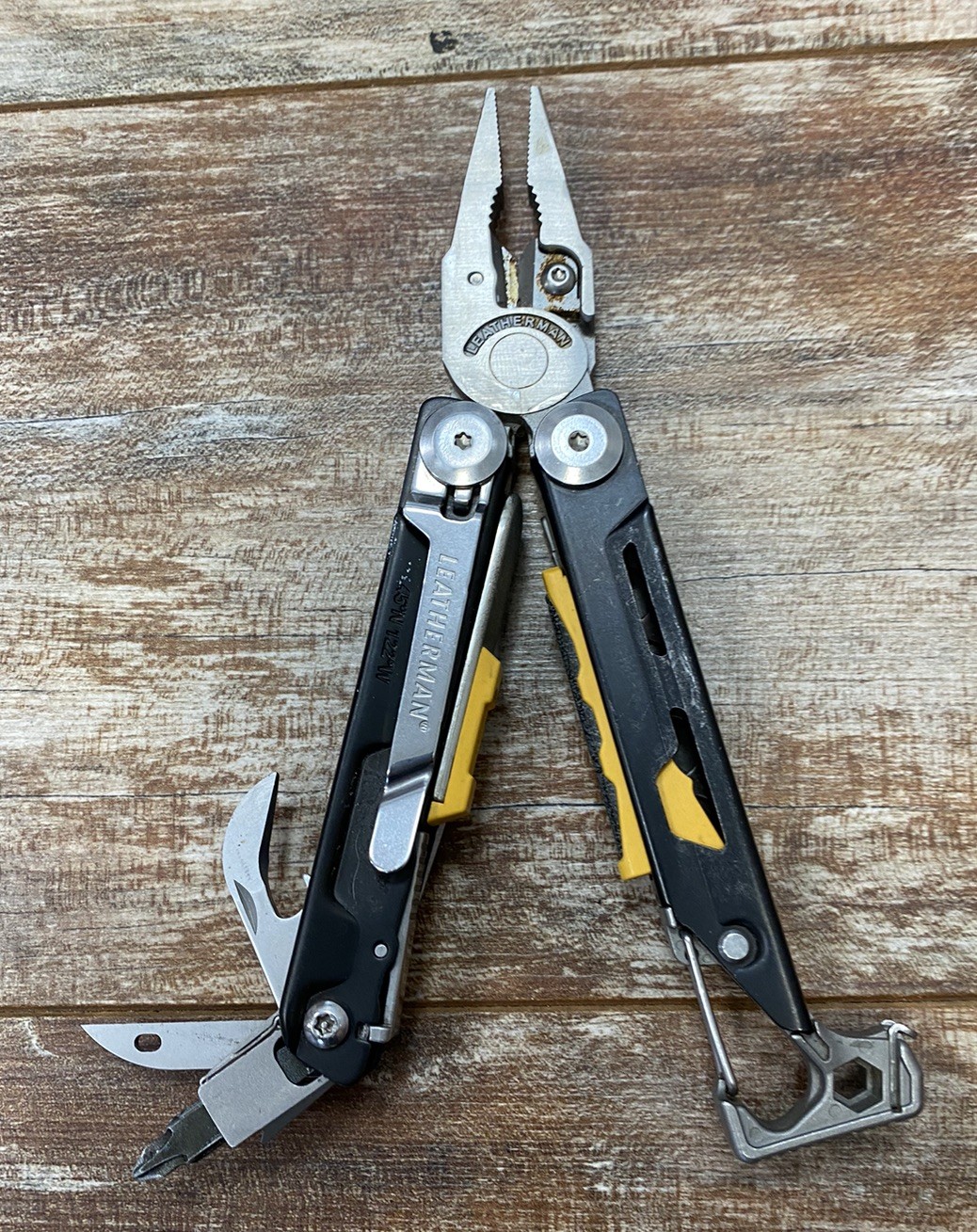 Leatherman Signal Multitool Survival Tool Black Yellow Whistle 1 | eBay