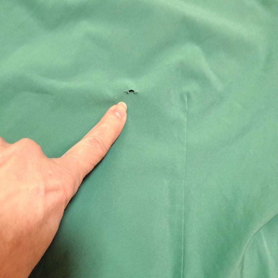 FIGS Women Light Green V Neck Scrub Top Short Sleeve Pocket Medical ...