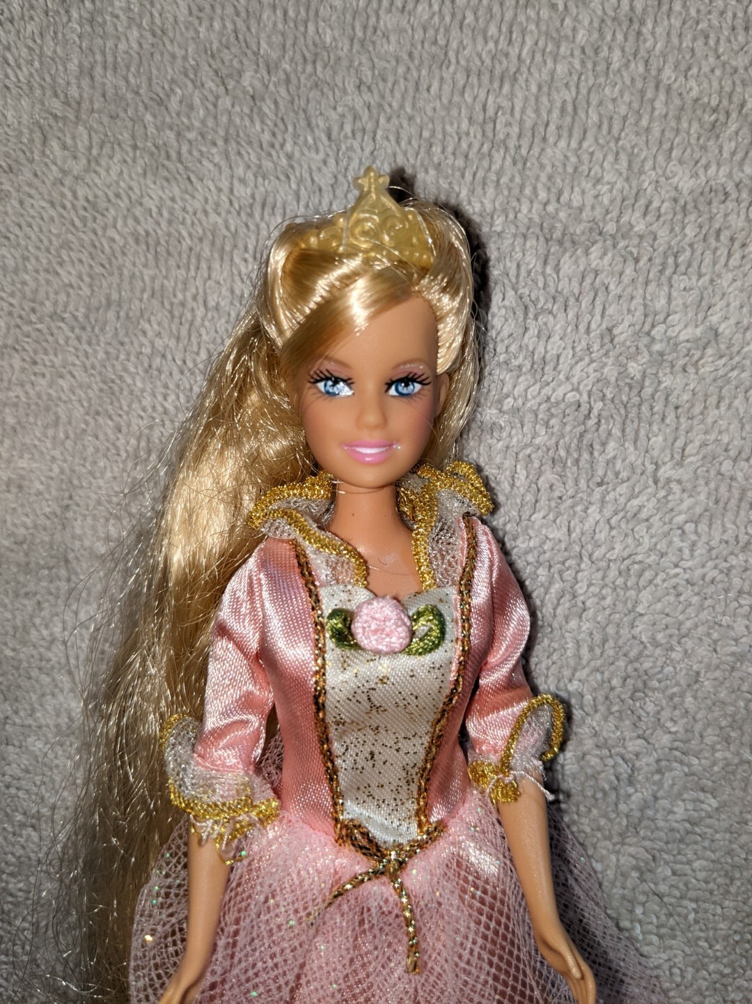 6 Tall Mattel Barbie Mini Kingdom Princess And The Pauper Anneliese