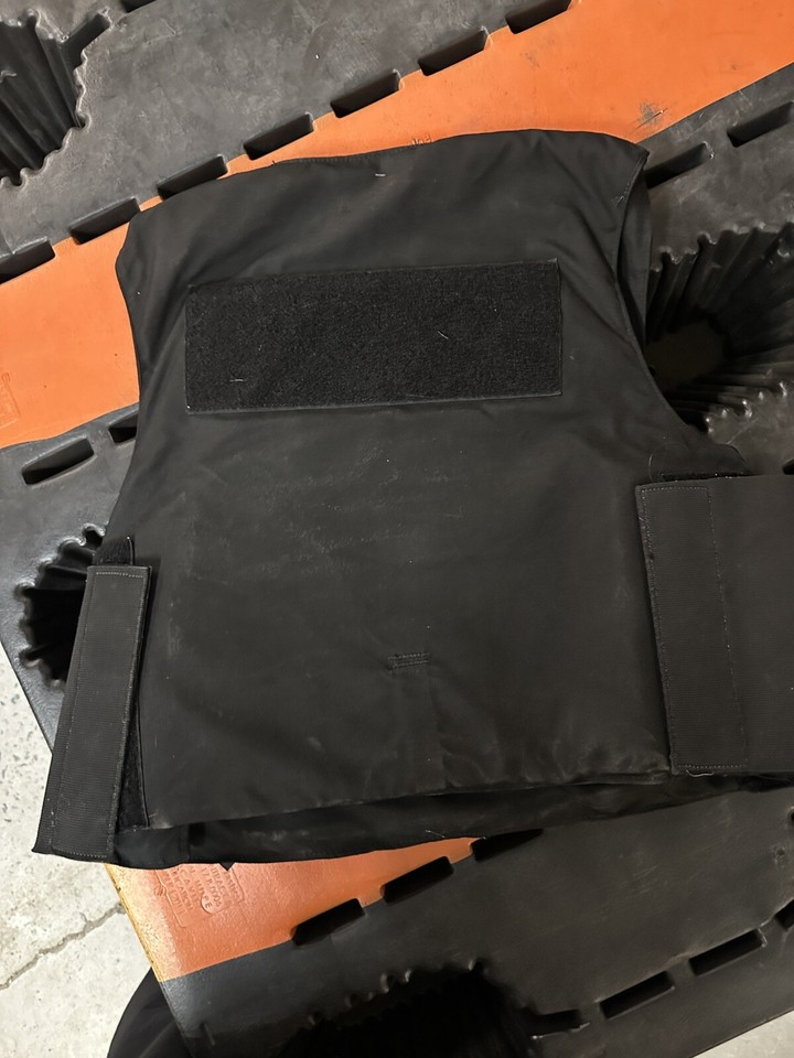 Point Blank Armor Vest Outer Carrier Black 50R | eBay