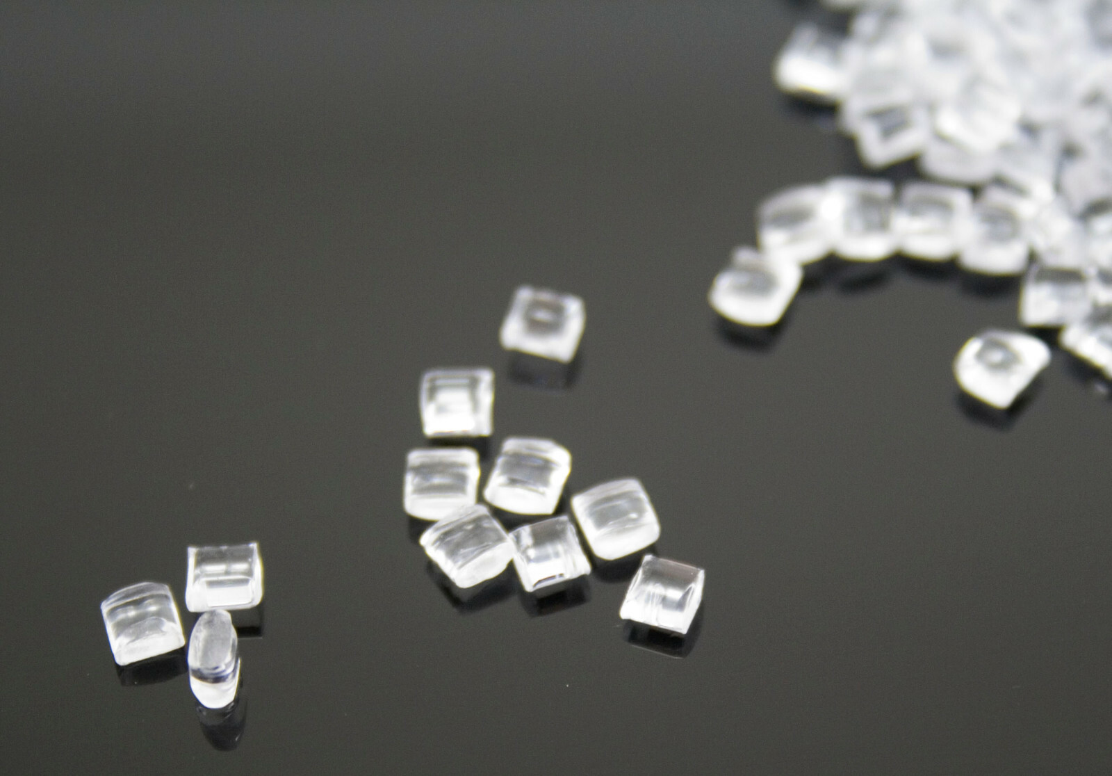 LEXAN MODEL# 124R-112 POLYCARBONATE PC CLEAR PLASTIC PELLET RESIN 5 LB ...