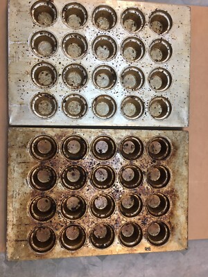 Pans - Cup Muffin Pans