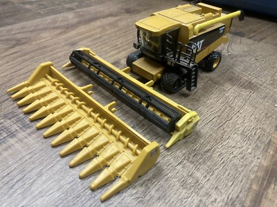 1/64 NORSCOT CAT LEXION 485 COMBINE WITH Both The Corn And Wheat ...