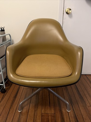 EAMES EA178 ARMCHAIR HERMAN MILLER FIBERGLASS SHELL CHAIR LOOSE CUSHION ...