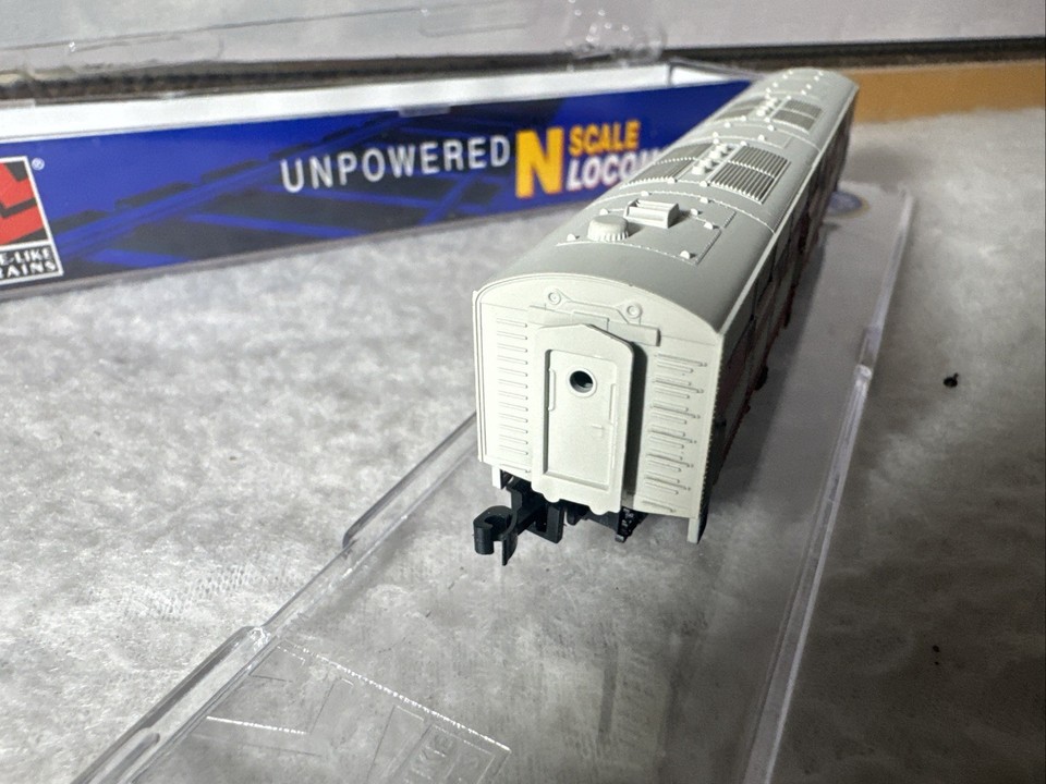 Life-like N Scale E7B Non-Powered Unit #7016 For Train, Set Layout NIB ...