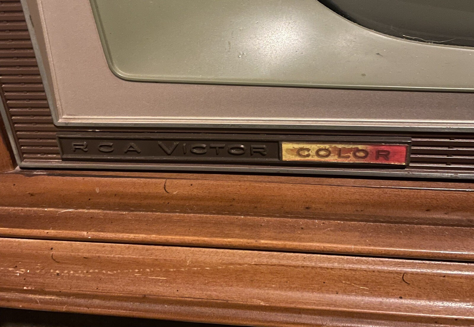 Vintage RCA Victor Color Console TV Turntable & Radio | eBay