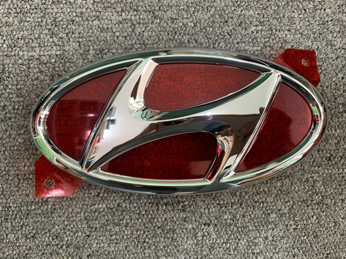 OEM 86305-S8CA0 Rear 'H' Silver High Grossy Emblem for Hyundai Palisade ...