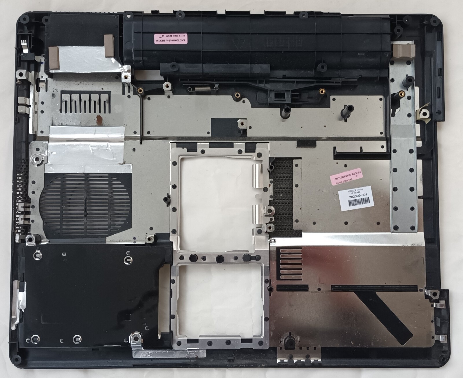 Compaq Presario Laptop M2000 M2130EA 381062-001 15" 256MB 30GB Windows ...