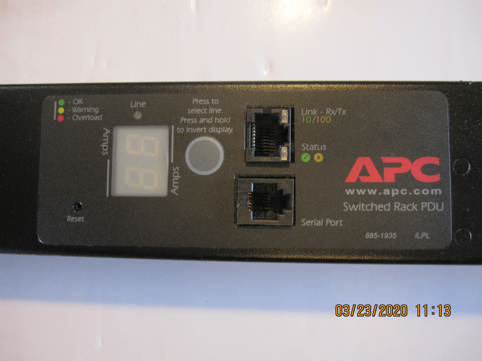 APC AP7930 24-Outlet Switched Rack Power Distribution PDU 120V 20A (3 ...