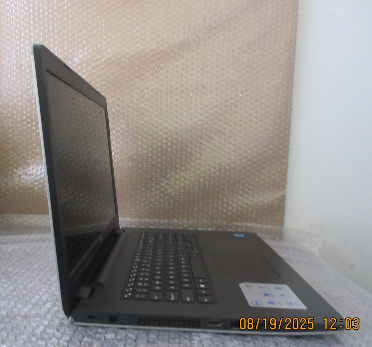 Dell Inspiron 5749 17.3" Laptop Intel Core i5 - 5200U 8GB RAM 500GB SSD ...
