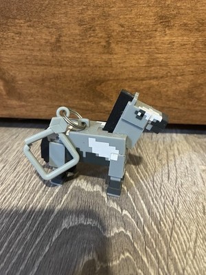 Minecraft Grey Horse Keychain With White And Black Spots Read ...
