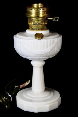 Aladdin 1940-49 B-75 Post War Alacite V-Foot Oil Lamp w/Brass Electric ...