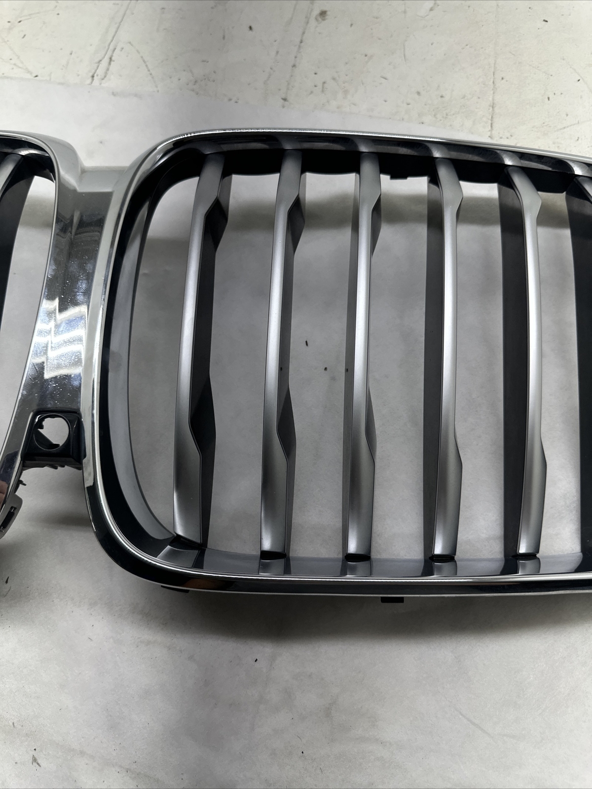 2020 BMW X5 OEM Grille Camera Hole 51137454889 20240006541/441 for sale ...