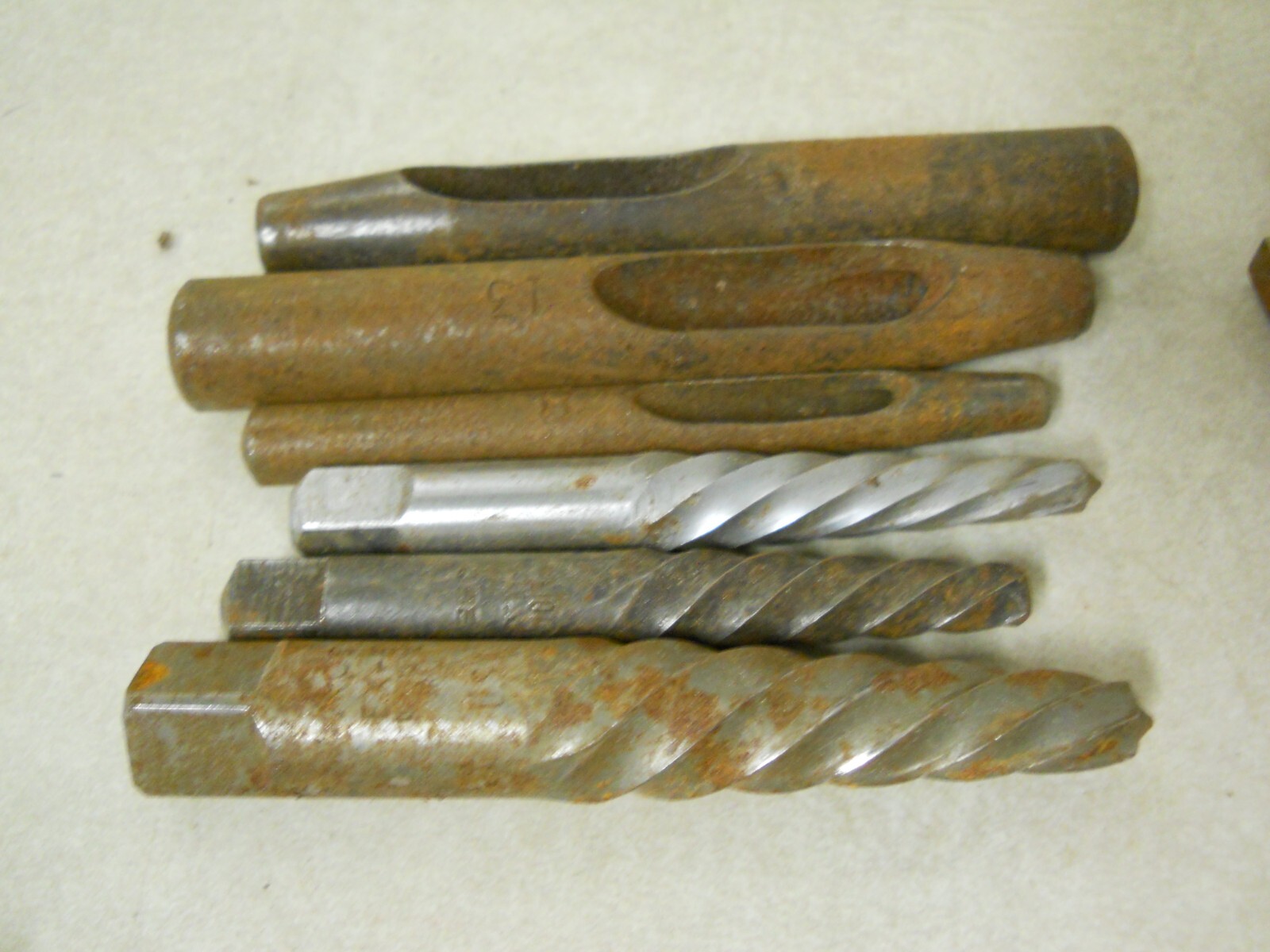 Metal Fabricating Lot Taps Dies Milling Bits Punches Twist Bits ...