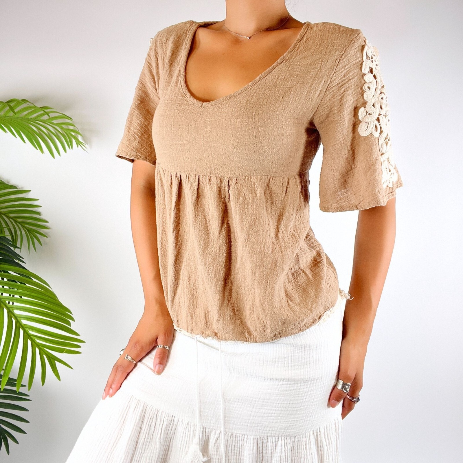 Y2K Style Tan Cottagecore Lace Boho Beachy Peasant Bl… - Gem