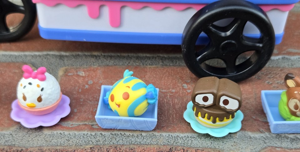 Disney Munchlings Candy Cart + Mini Munch Duos Scented Figures LOT Of 8 ...