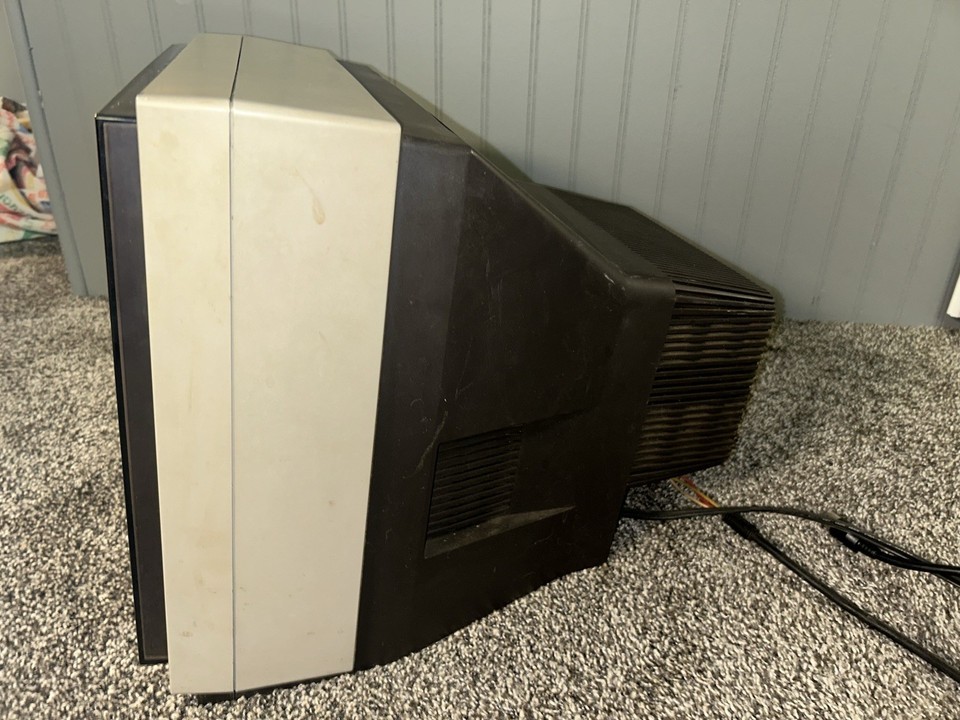 Commodore 64 Color Monitor Gaming Computer Model 1802 Tested Working ...