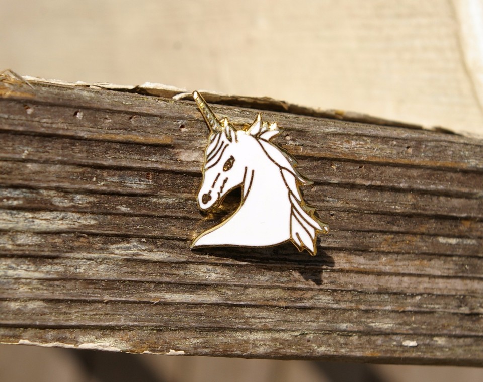 White Unicorn Head Gold Tone Metal & Enamel Lapel Pin Pinback | eBay