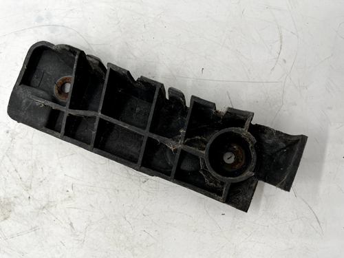 02-05 Audi A4 B6 LH Driver Front Bumper Cover Mount Bracket 8E0 807 283 ...