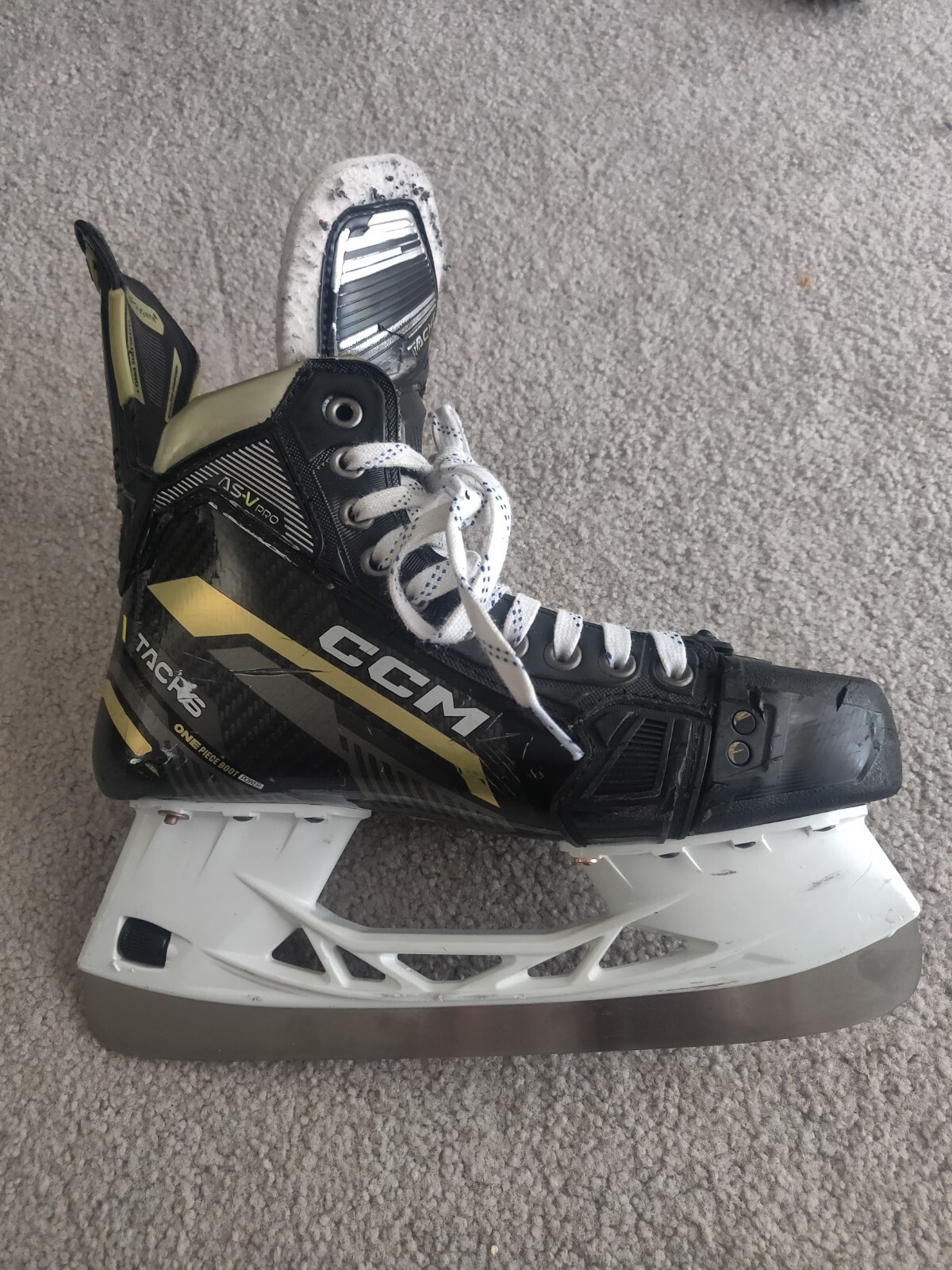 Ccm tacks asv pro ice hockey skates size 7 wide used pro stock JRZ ...