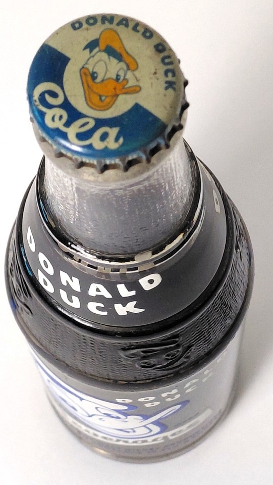 Vintage Walt Disney Productions Donald Duck Cola 10oz.Soda Bottle Full ...