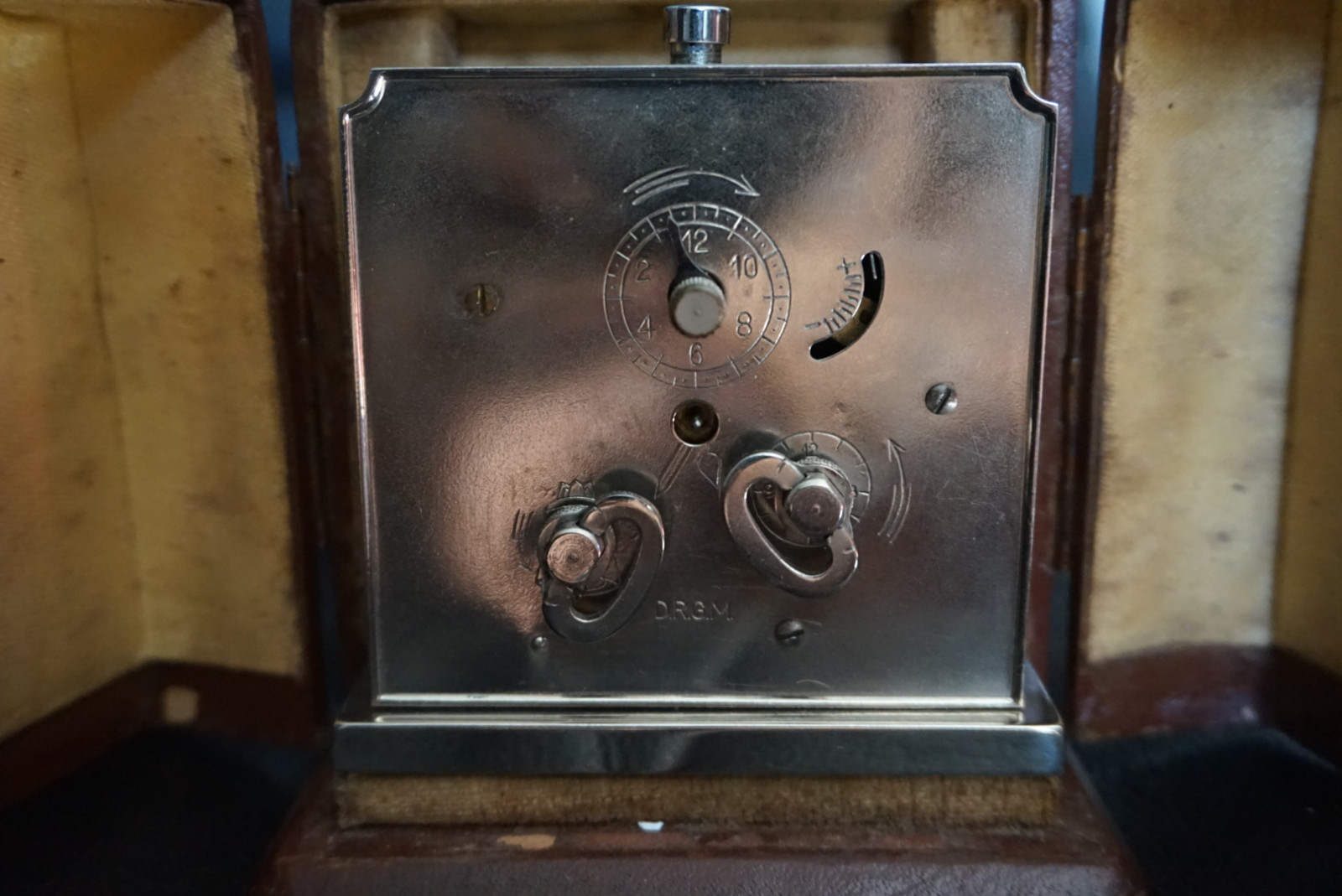 VINTAGE ART DECO SPRING DRGM GERMAN TRAVEL CLOCK WITH LEATHER CASE | eBay