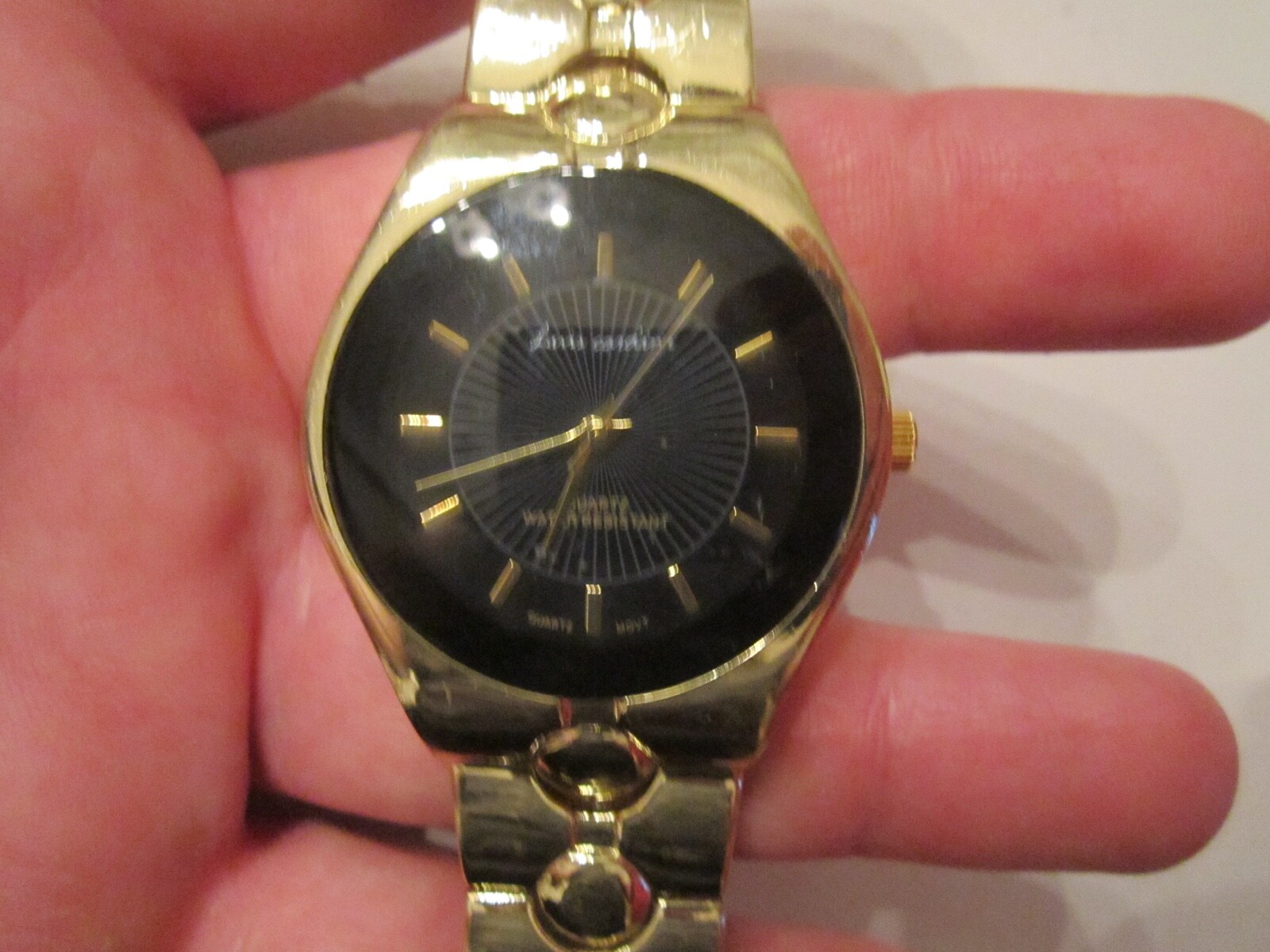 LUIS CANDINI WATCH - GOLD TONE - HEAVY - QUARTZ MOVEMENT - TUB BBA-11 ...