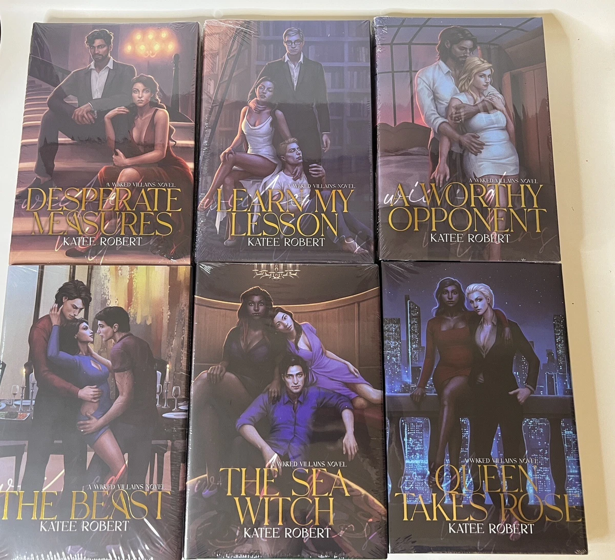 free delivery & returns Katee Robert A Wicked Villians Novel