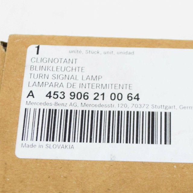 Smart FORFOUR 2015 on W453 Front Passenger Near Side Indicator Light ...