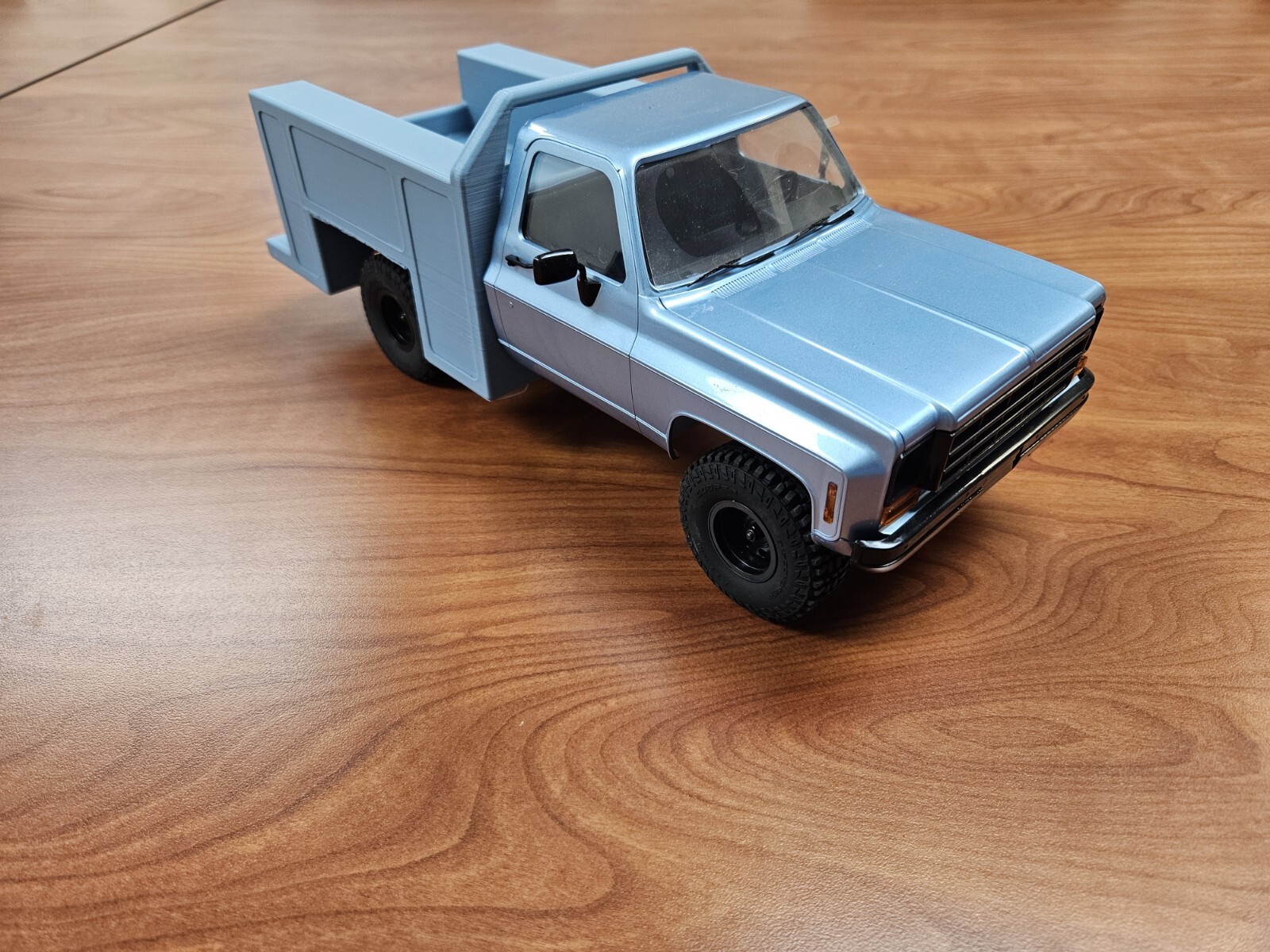Custom 1:18 Scale Utlity Box Bed FMS K10 FCX18 | eBay