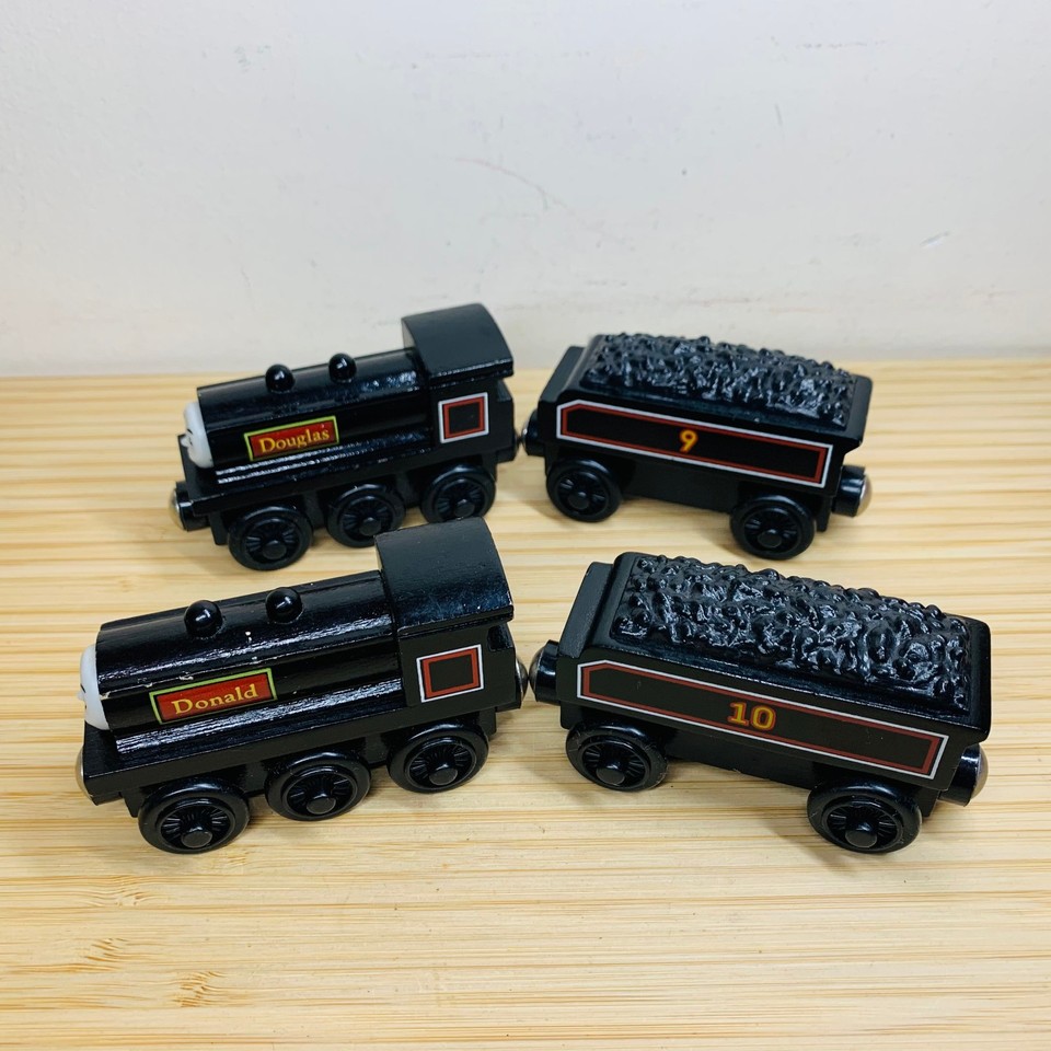 Donald & Douglas - Thomas the Tank Engine & Friends Wooden Railway ...