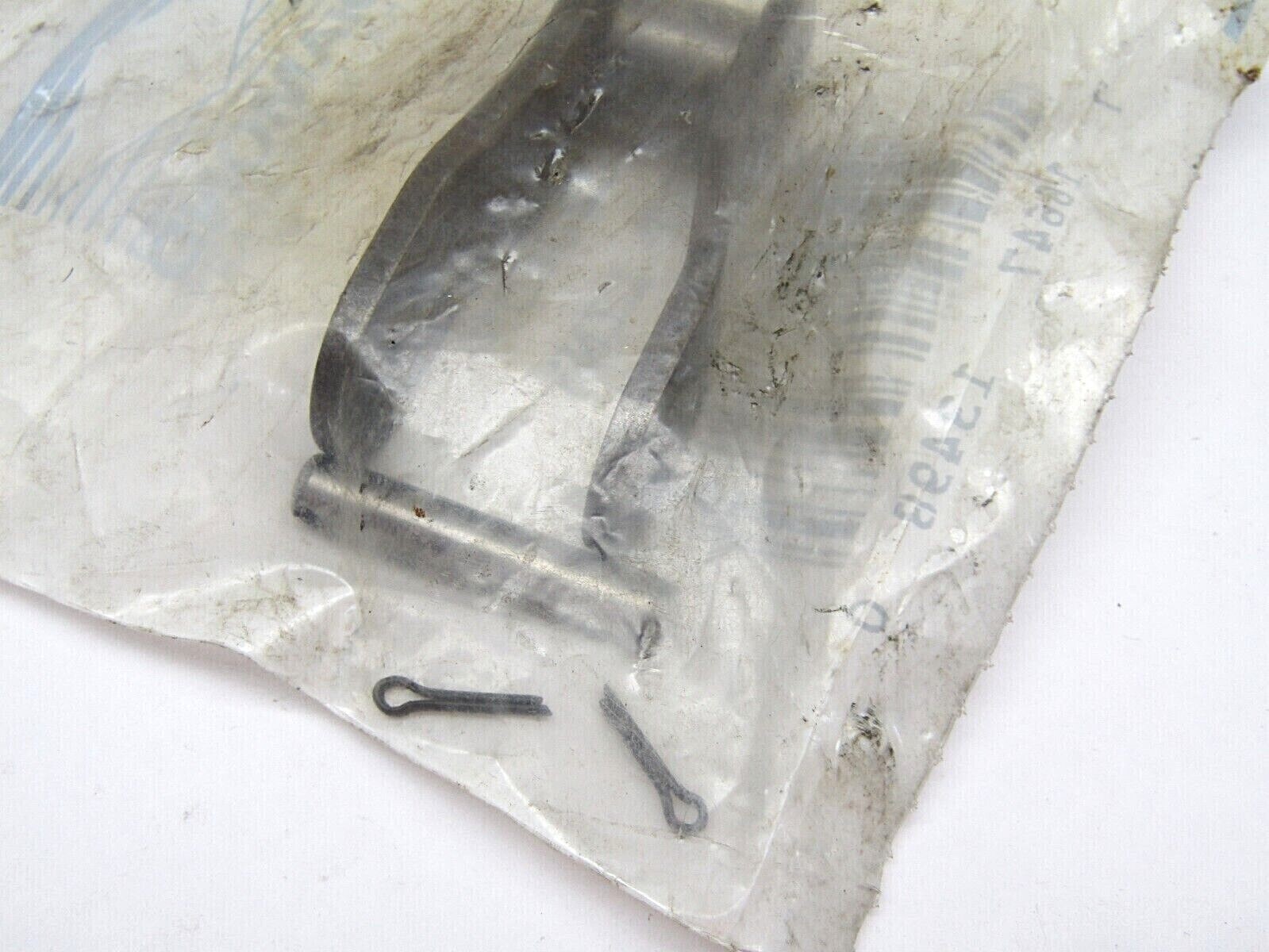 DIAMOND RIVETED ROLLER CHAIN C2060H 1-1/2" PITCH 115" LENGTH CARBON ...