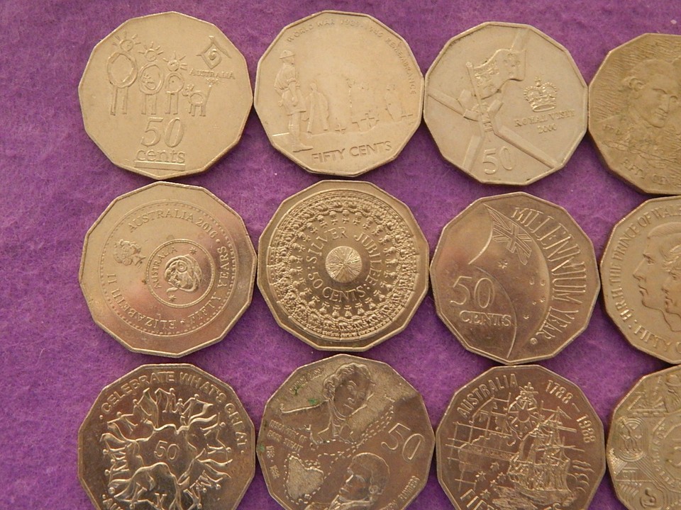 COMMEMORATIVE AUSTRALIAN 50 CENT COINS - 30 DIFFERENT COINS ...