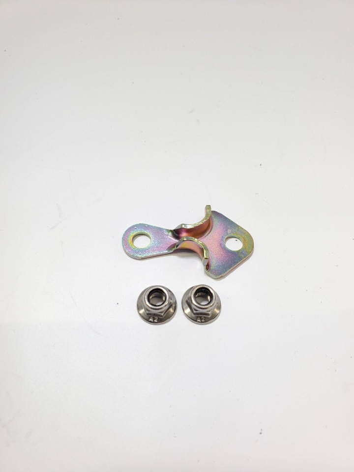 1996-2007 VORTEC V-8 AND V6 FUEL LINE BRACKET CLIP CLAMP + 2 NUTS TOP ...