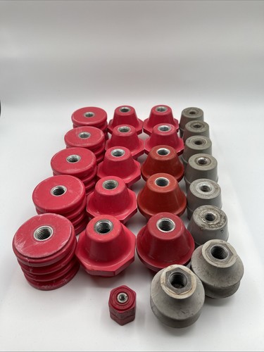 LOT OF 24 VTG BUS BAR STANDOFF INSULATORS - GLASTIC, RED SEAL ELECTRIC ...