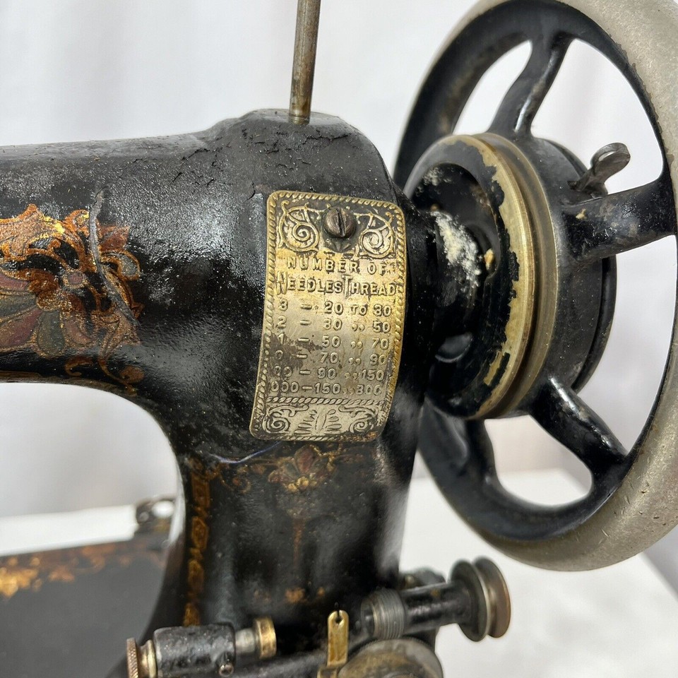 Early Antique 1890s Vibrating Shuttle Treadle Sewing Machine White | eBay