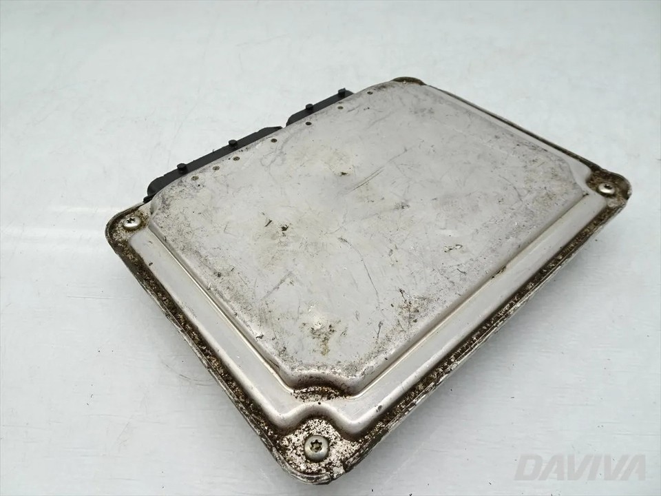 2004 VW Passat 2.3 V5 Petrol Engine Control Module Unit 066906032AS ...