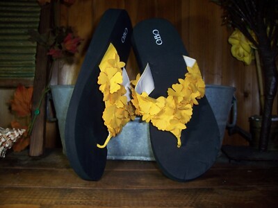 CATO WOMENS YELLOW FLOWER DESIGN FLIP FLOPS NEW WITH DEFECTS SIZE 11M ...