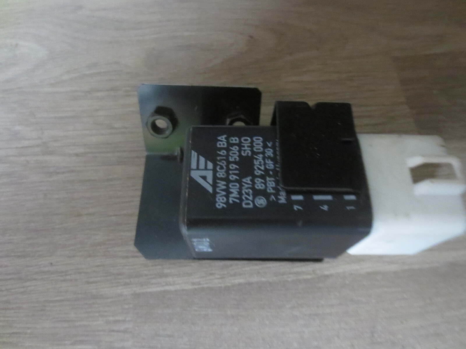 Ford Galaxy Seat VW Fan Relay 8 pin Black Part No 98VW 8C616 BA | eBay UK