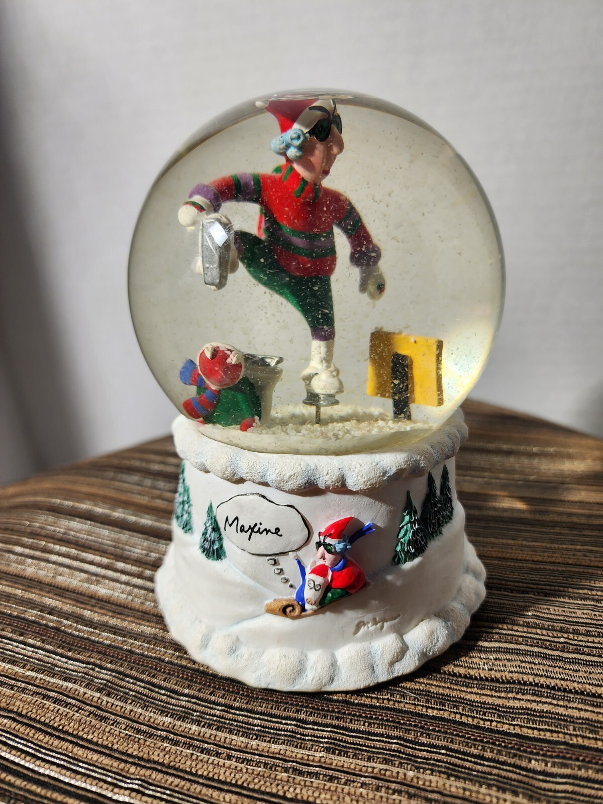 Hallmark Maxine -Revolving Snow Globe "Dreaming of Whiney Christmas ...
