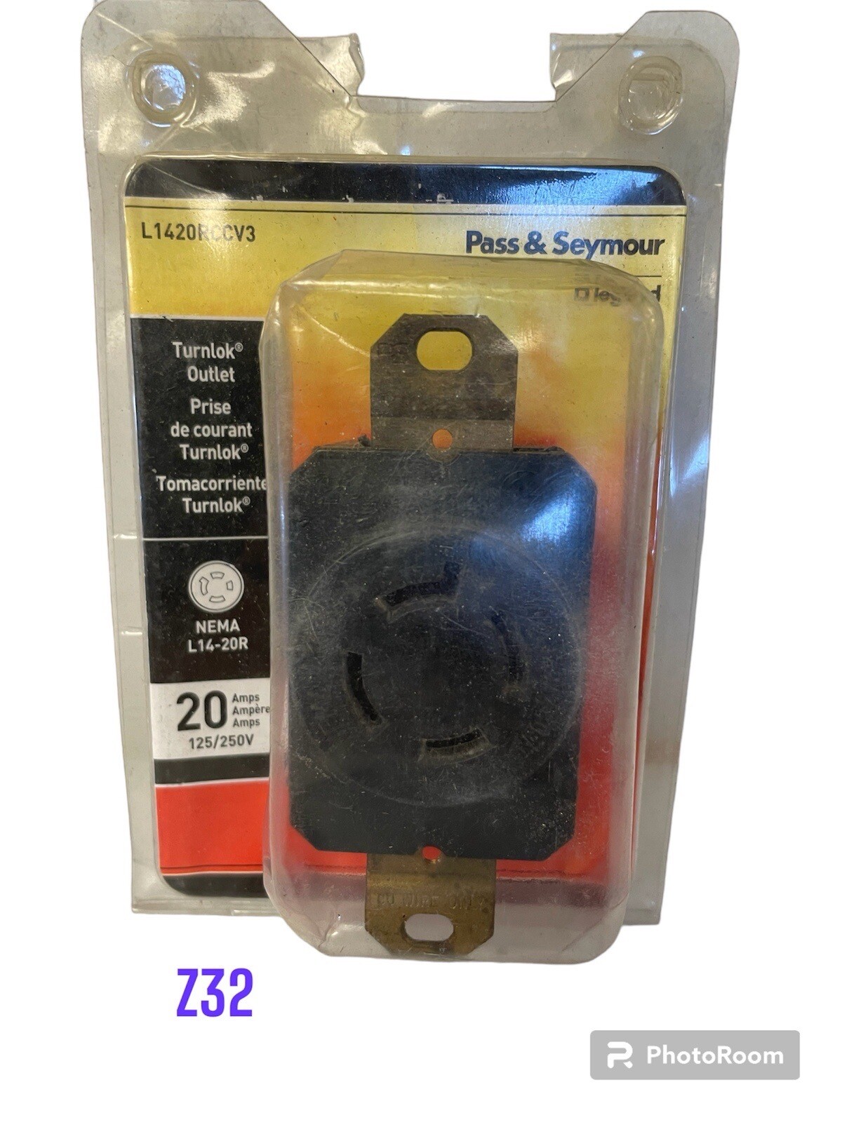 LEGRAND 20-Amp Turnlok Industrial Locking Outlet L1420RCCV3 NEMA L14 ...