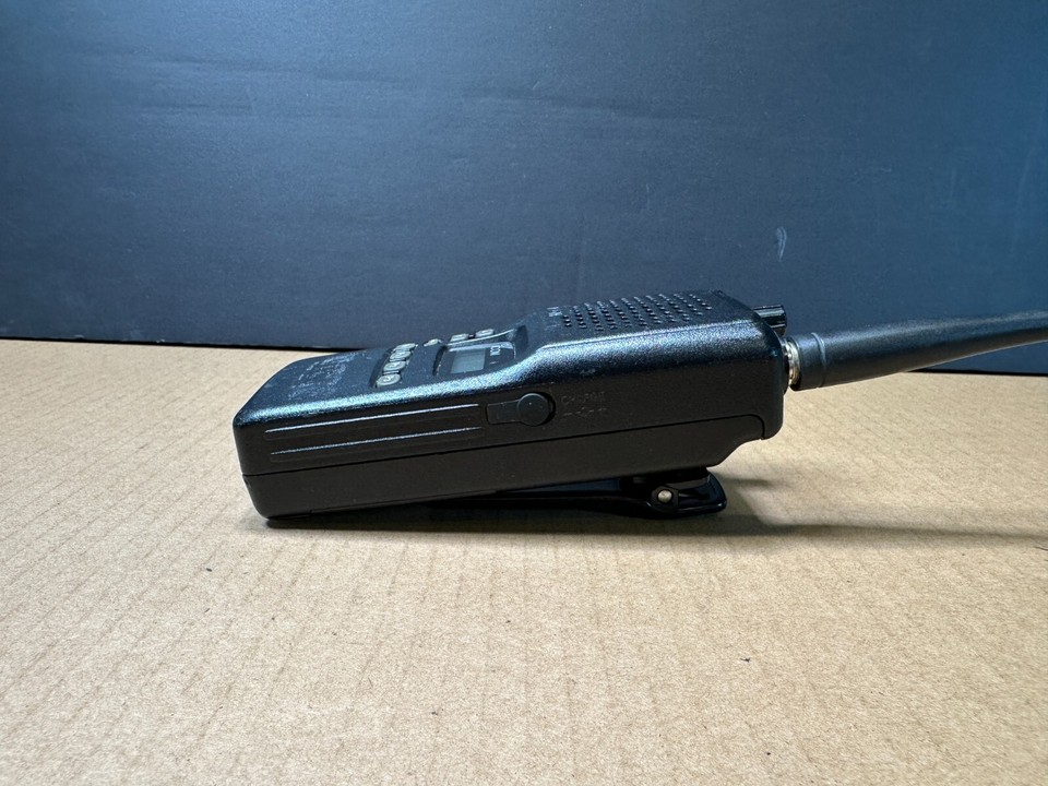 ICOM IC-F4S-4 440-470MHz UHF Two Way Radio Works Ships Fast!!! | eBay