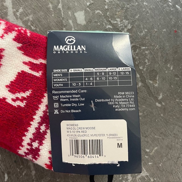 Magellan Adult Aloe Infused Ultra Soft Lodge Socks Aztec Moose Red ...
