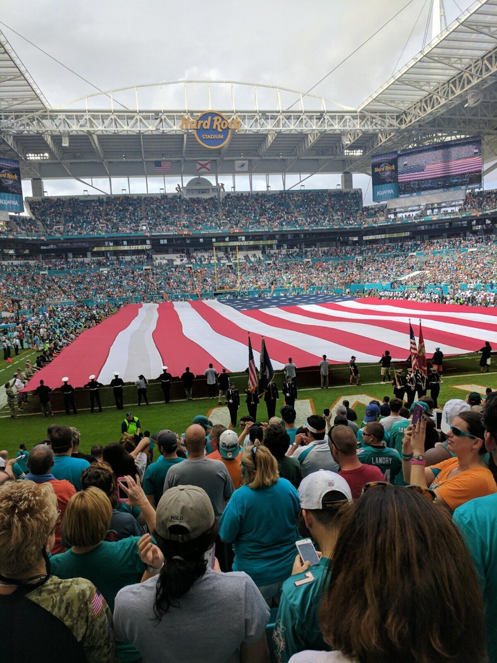 MIAMI DOLPHINS TICKETS - LOWER LEVEL AISLE - 2025 SEASON TICKETS | eBay