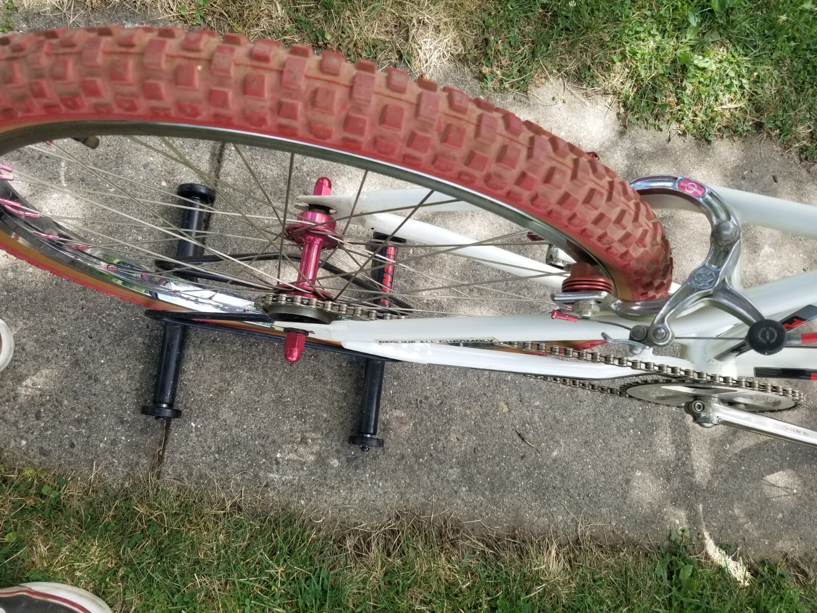 OLD SCHOOL BMX STU THOMSEN REDLINE CRUISER AUTOGRAPHED MUSEUM PIECE ...