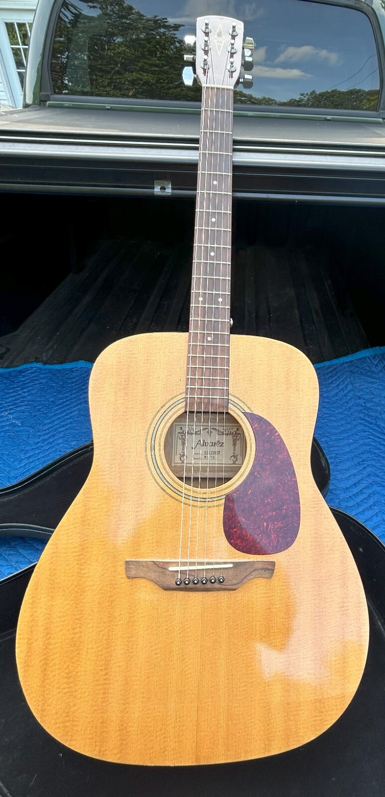 Alvarez RD-10 Dreadnought Acoustic 6-String Guitar with Case | eBay