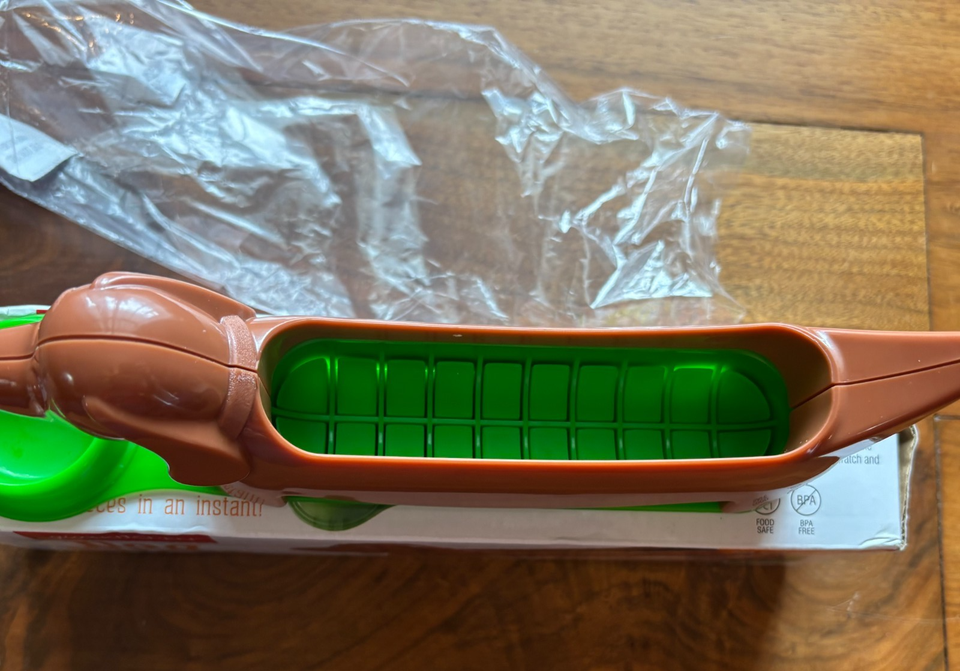 Dachshunds Hot Dog Slicer Novelty Kitchen Item Bowl For Sauce - Gag ...